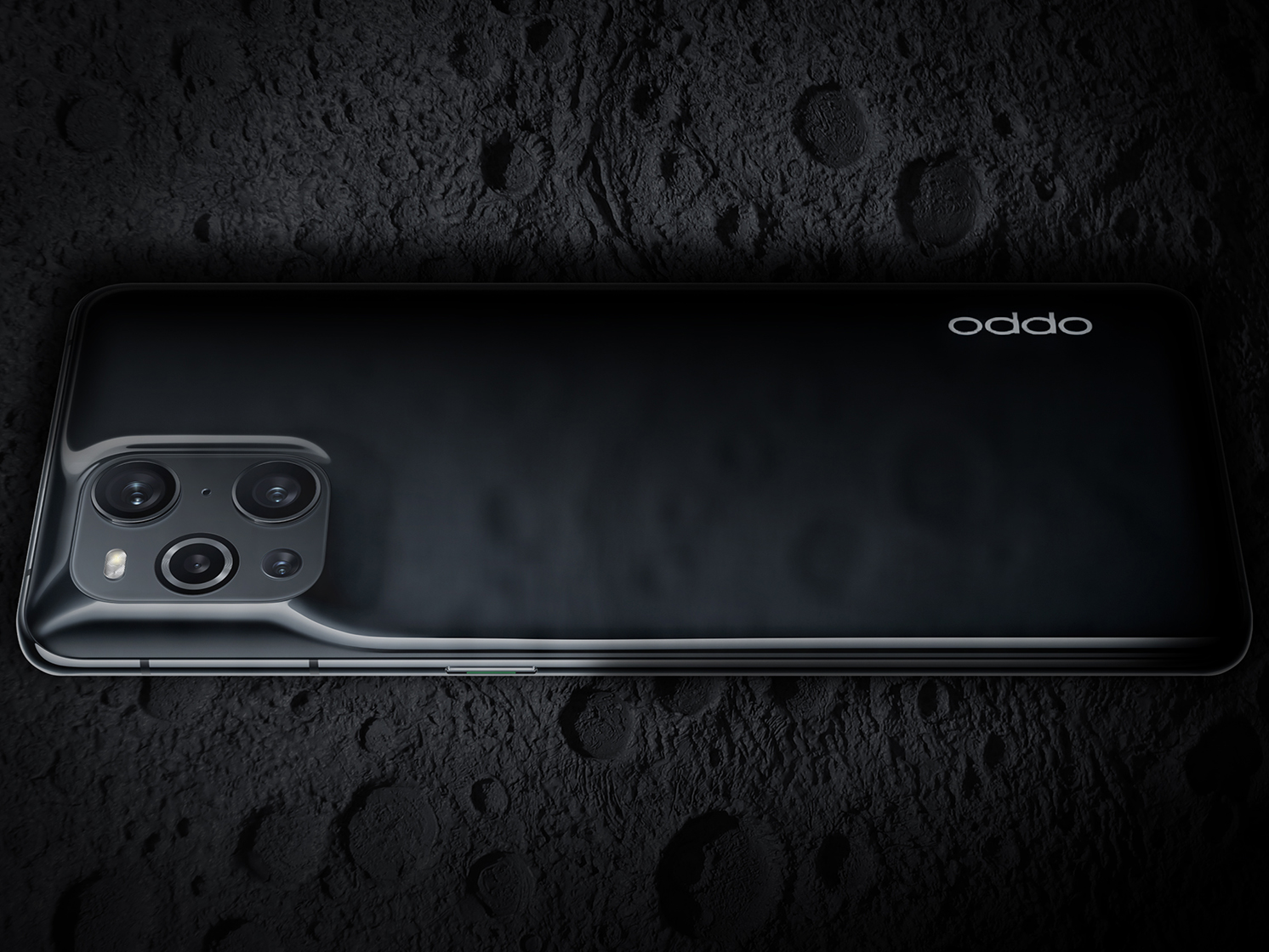 Defying the impossible to create the perfect curve of Find X3 Pro ...