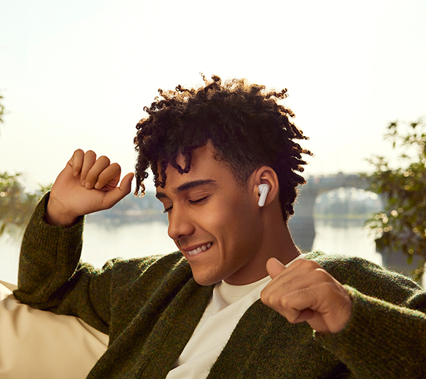 OPPO Enco Buds3 Pro - Wireless Earbuds | OPPO India