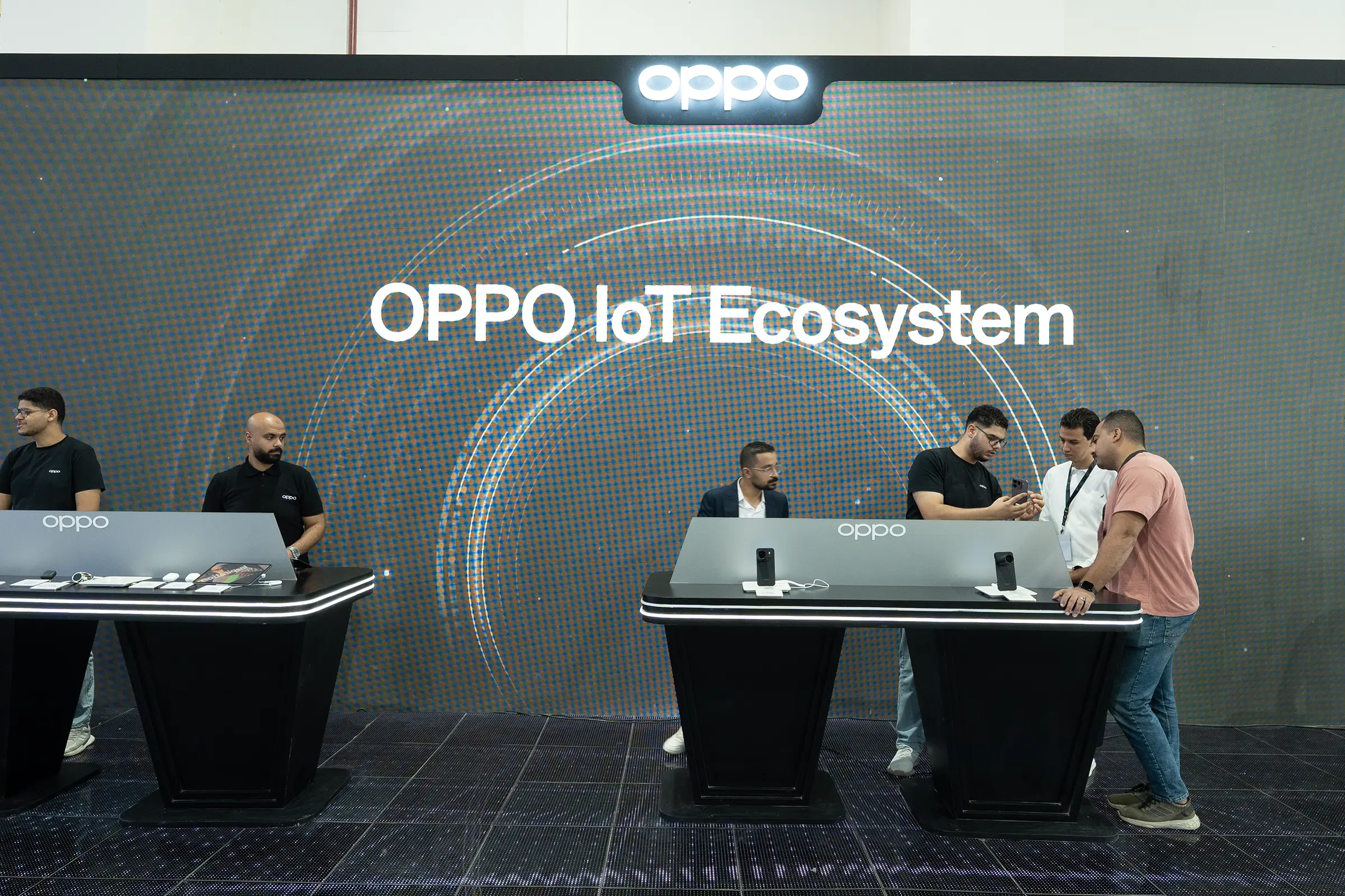 OPPO Unveils Flagship Find X9 Pro and Comprehensive IoT Ecosystem at Cairo ICT 2025 | OPPO Egypt